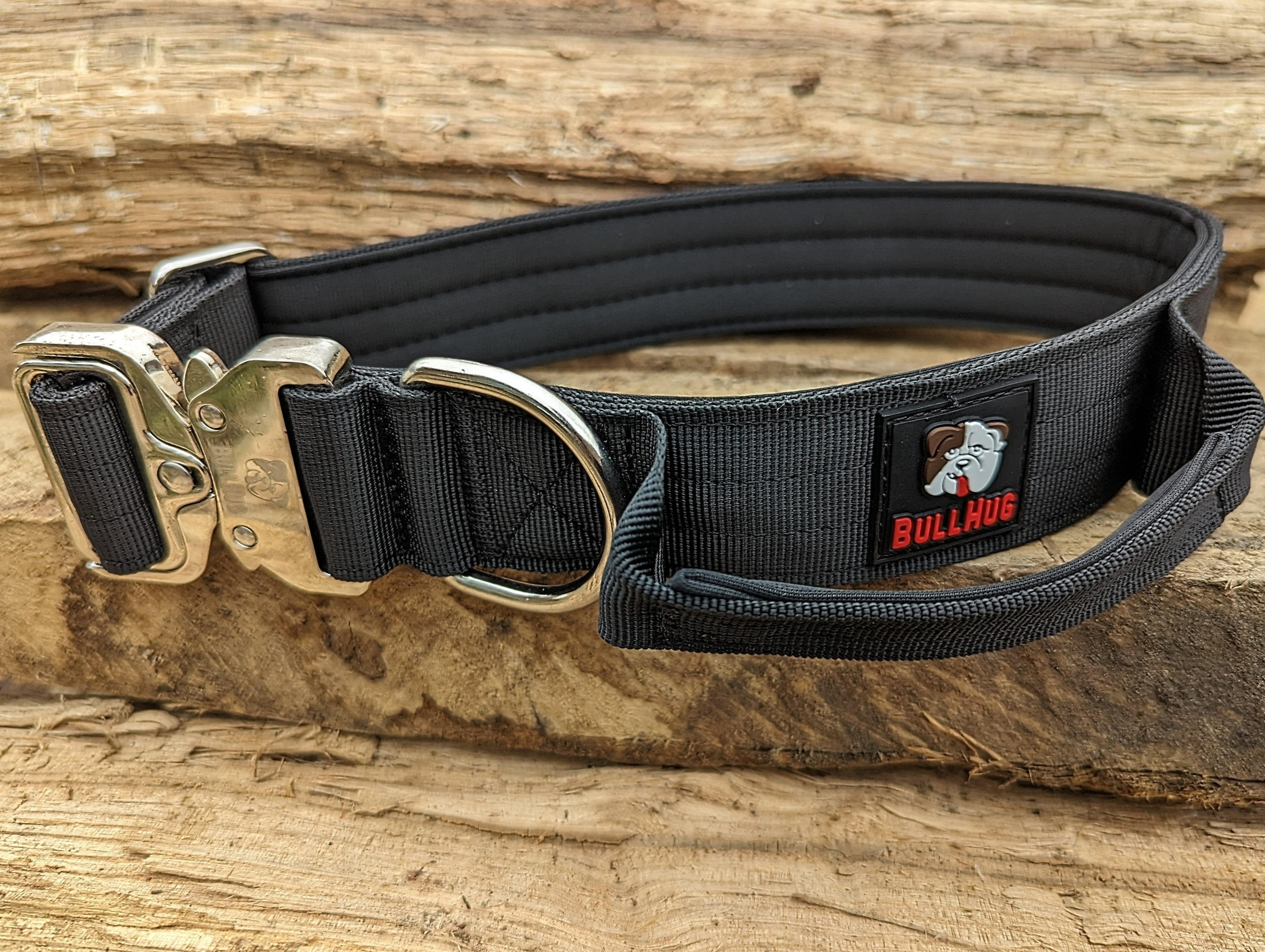 1.5-INCH BULLHUG TACTICAL COLLAR - BLACK – thebullhug.com